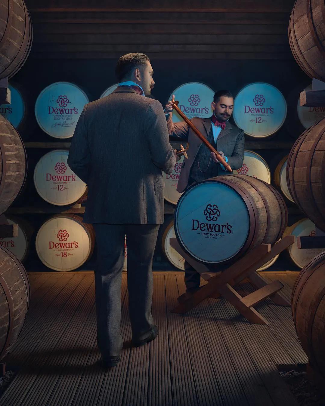 Dewar's emperor twins for eight years - iNEWS