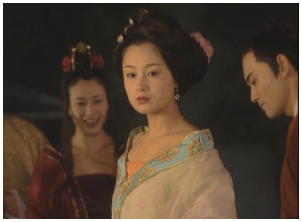 Why did the first thing Li Longji do when he became emperor was to give ...