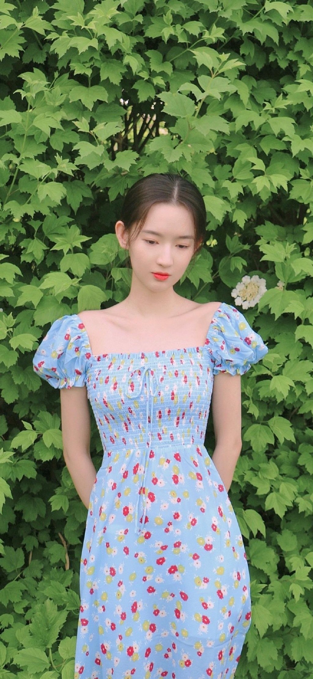 Wang Yuwen wears beautiful fashion everyday - iMedia
