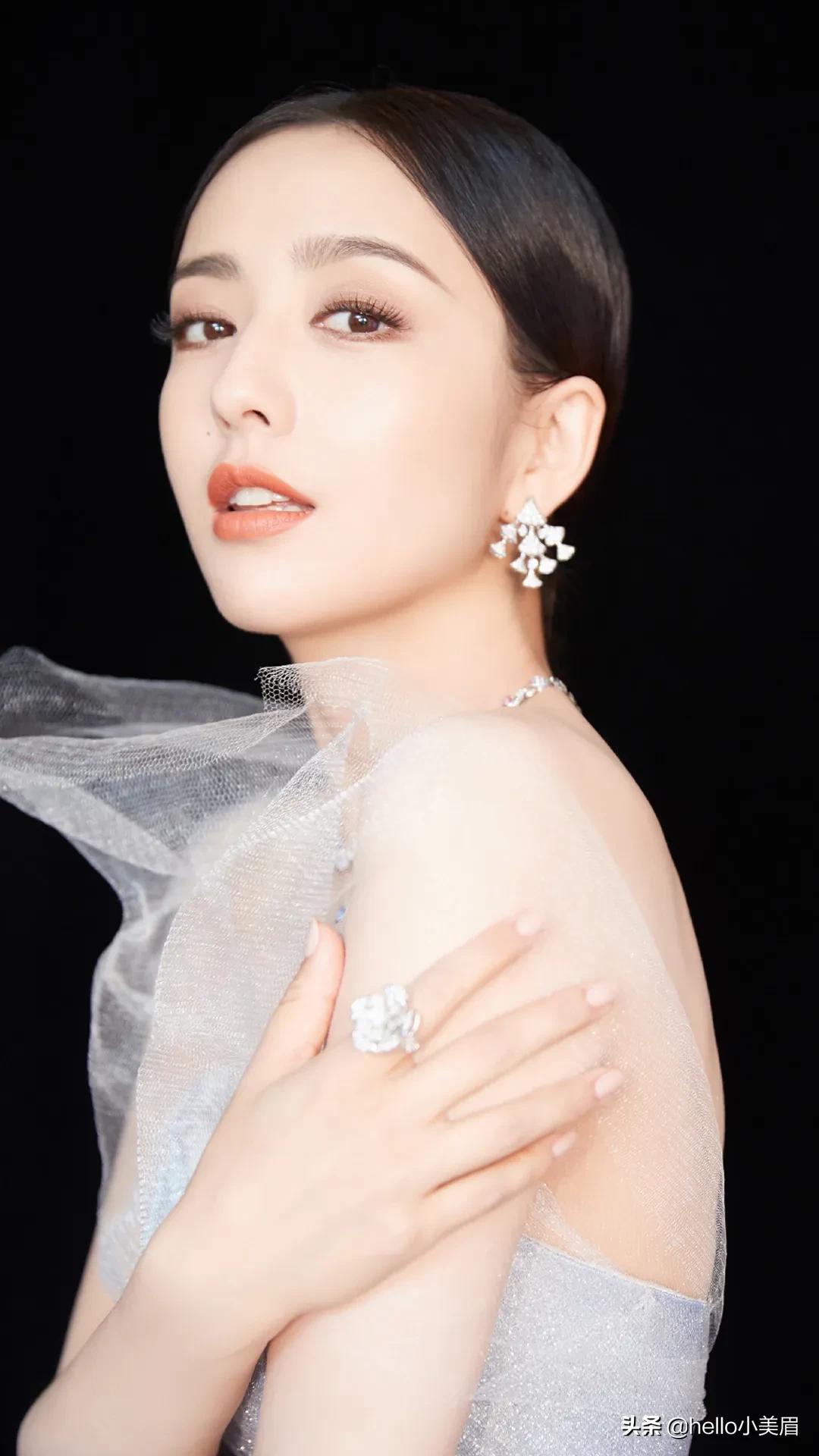 The most beautiful girl!Tong Liya is the favorite of many people - iNEWS