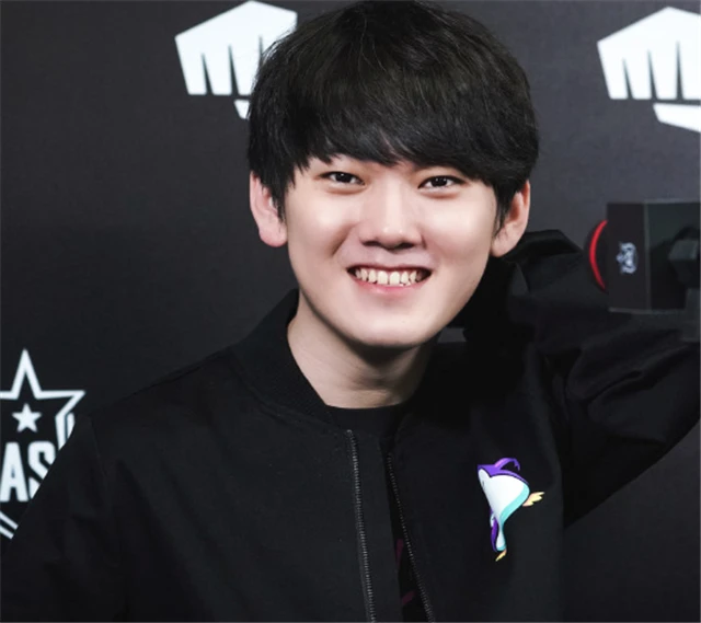 Doinb talks about the top three ADs in LPL: Ah Shui and iboy are the top two, Lwx is the bottom ...