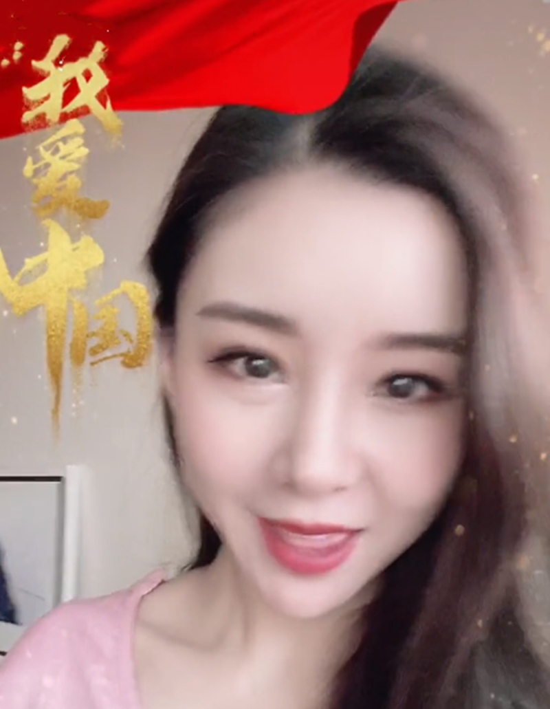 35-year-old Li Xiaomeng's recent sun exposure, slender figure looks ...