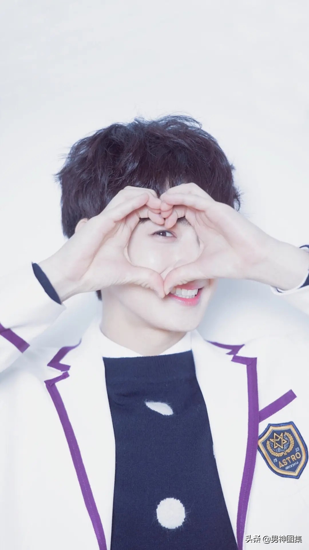 Well-behaved and handsome Korean star - iNEWS