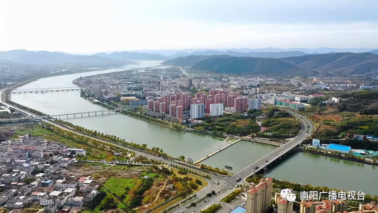 Autumn in Nanyang: The forests are all dyed and picturesque! - iNEWS