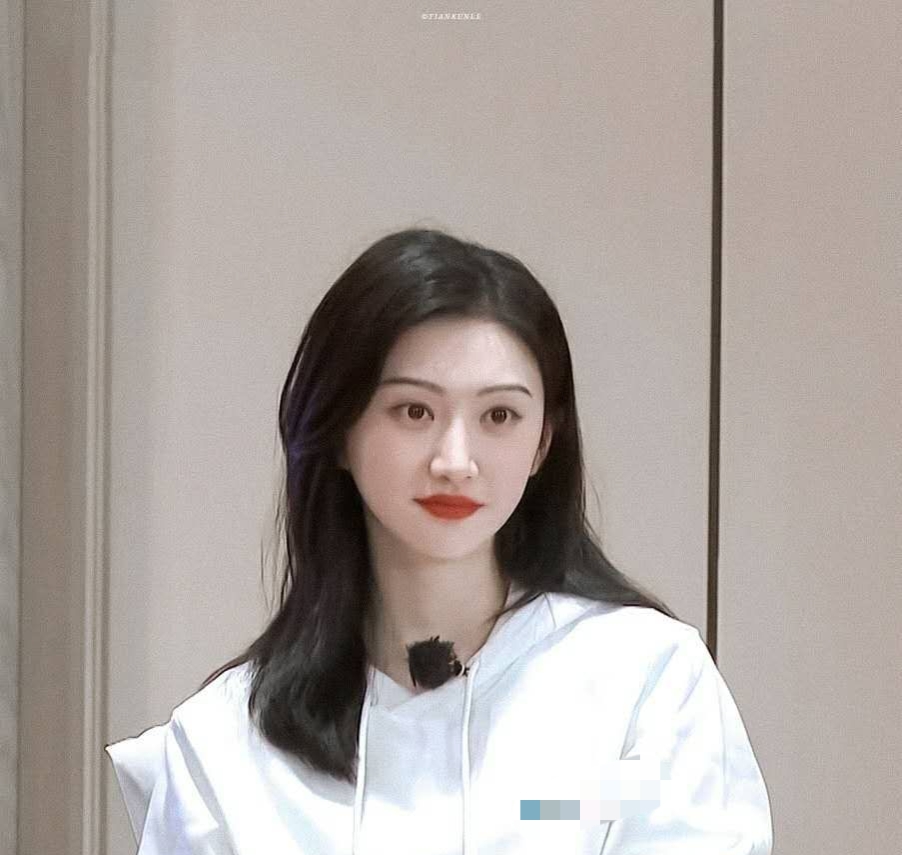 Little gossip, Deng Lun, Jing Tian, Ju Jingyi, Li Tong, Gong Jun, Zhao ...