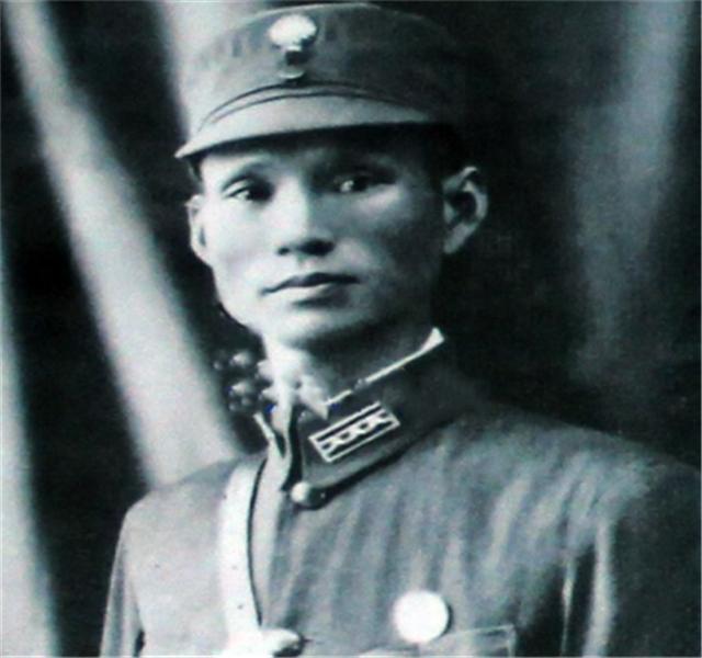 Gong Chu, the first rebel general of the Red Army, killed dozens of Red ...