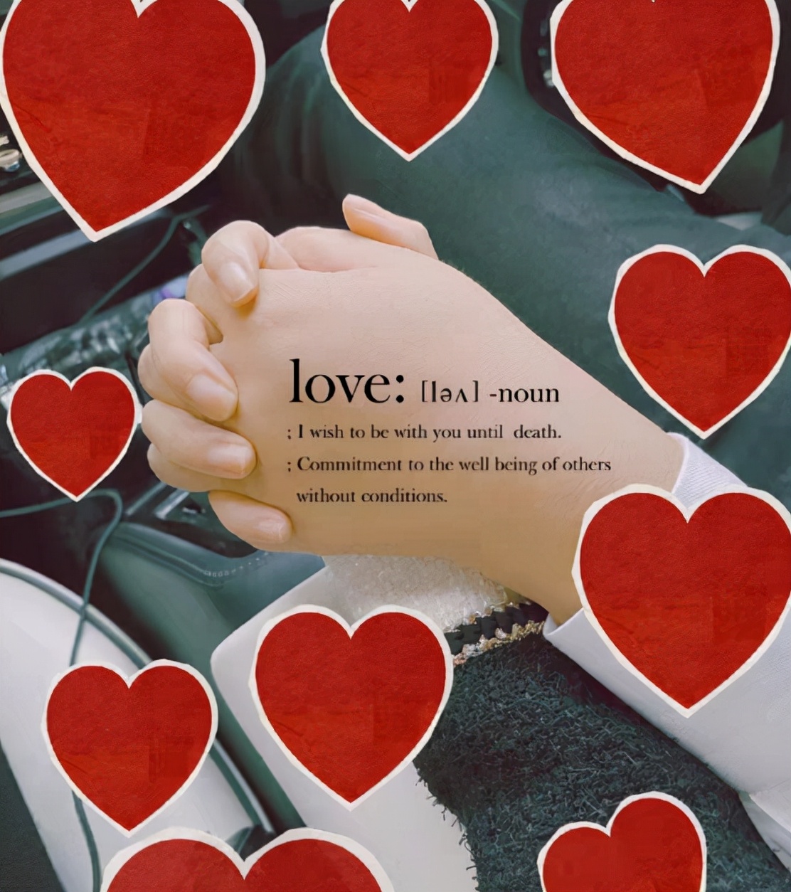 28-year-old actress officially announced a love affair!Tie tightly with ...