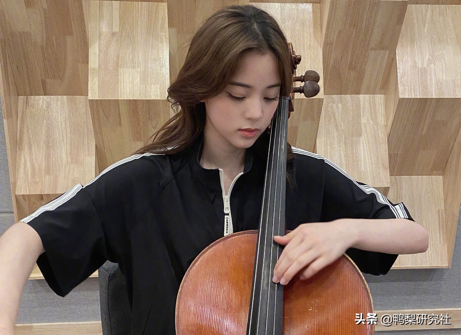 Xiao S Xu Xidi gave birth to three girls, why is he only "cold" with ...