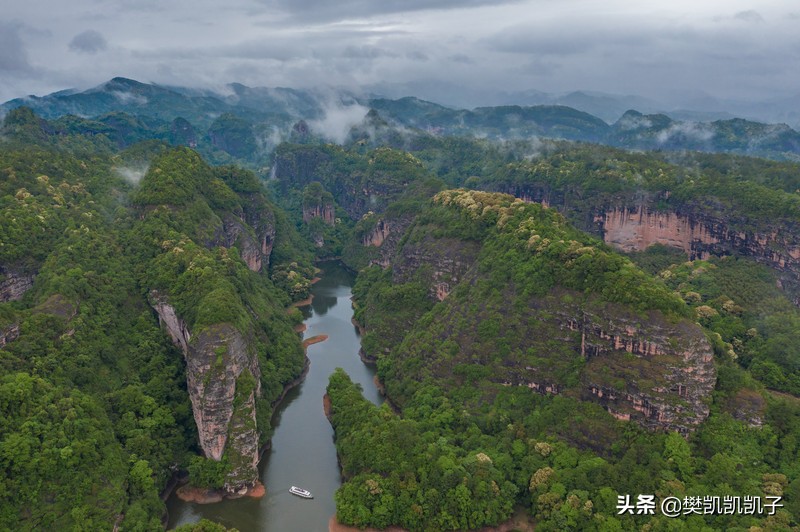 A two-day guide to Taining, the beautiful Danxia landscape, the ancient ...