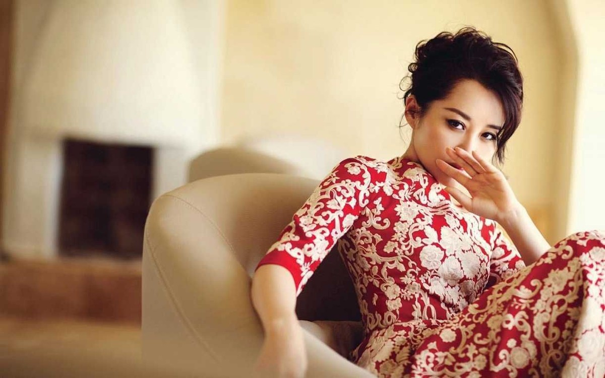 The man who Xu Qing can't hide from: the fall in love with You Yong and ...