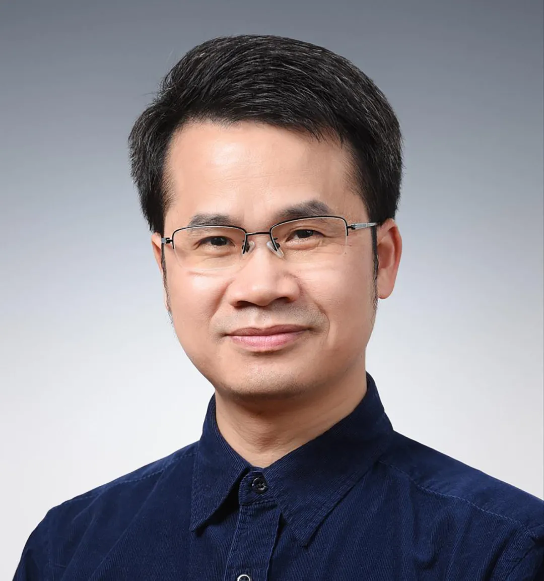 Li Youlin: Indulge in intricate geometry, weave a wonderful world - iMedia