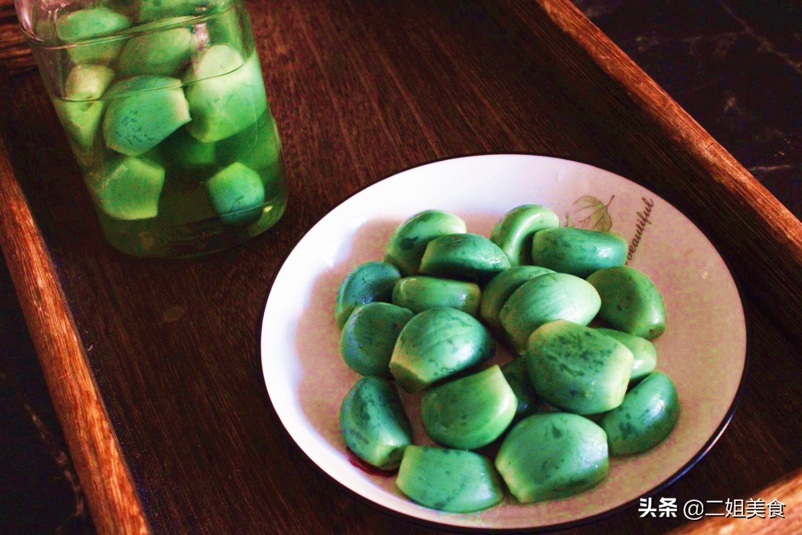 For pickled laba garlic, add more salt or more sugar? Not right! Teach ...