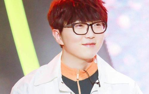 Mao is not easy: a cute and cute male singer - iMedia