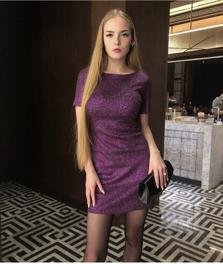 白俄羅斯「最美數學老師」Oksana Neveselaya - 資訊咖