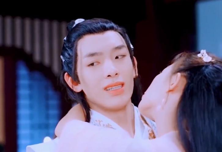 Just look at Liu Xueyi's bald head and you will know what “value ...