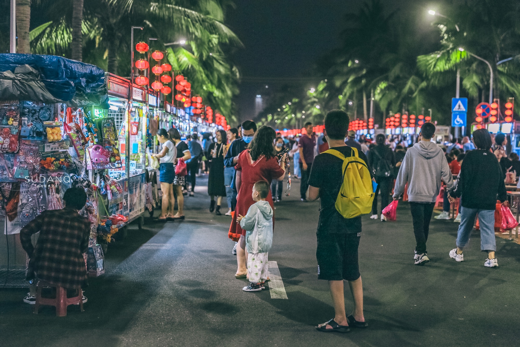 The most not-to-miss night market snack street in Haikou: Four-way food ...