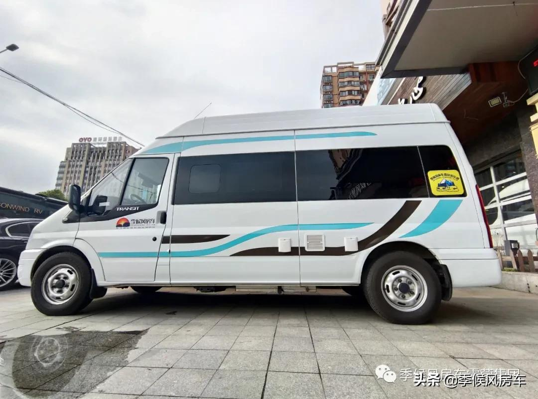 Ford's new-generation V348 long-axle high-roof B-type motorhome makes ...