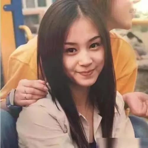 Wang Shuo's rough life was praised by Wang Shuo. She gave birth out of ...