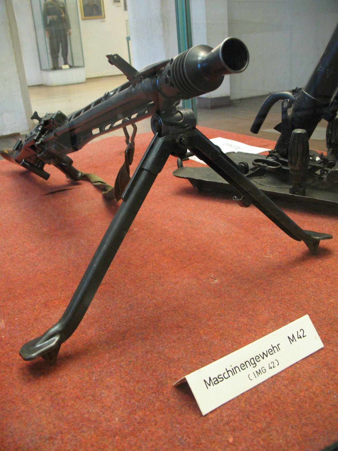 The MG42 machine gun, which has been overly mythical, is now rubbish as ...
