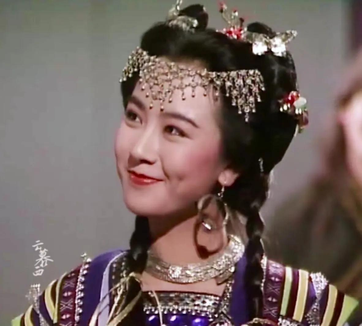 The dimple beauties who grow up on the aesthetic point only serve these ...