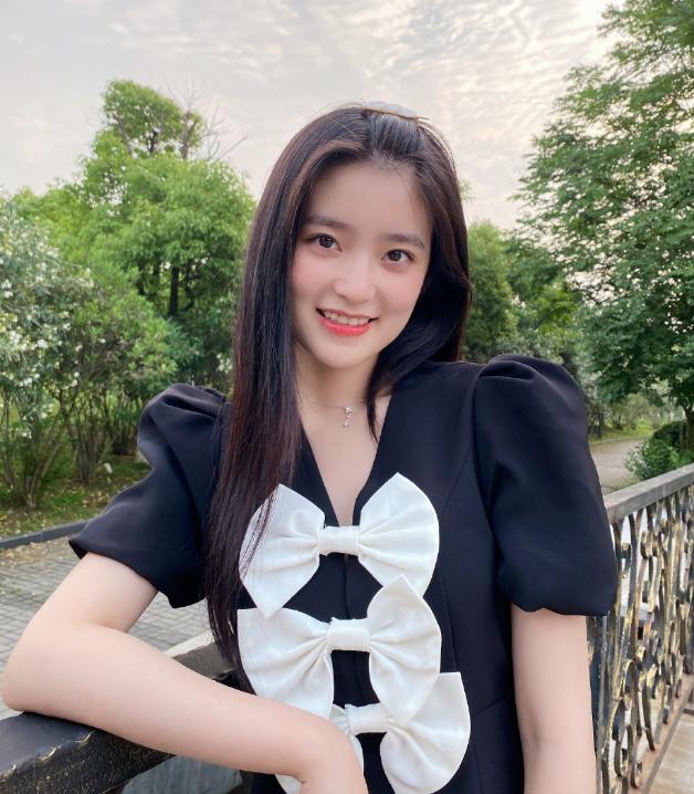 Brigitte Lin's "daughter" grew up so amazing!There is no difference in ...