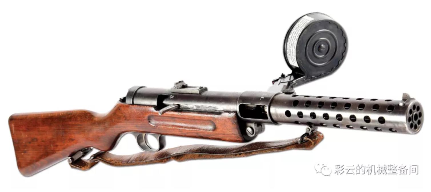 The originator of the submachine gun from trench warfare-the German MP ...