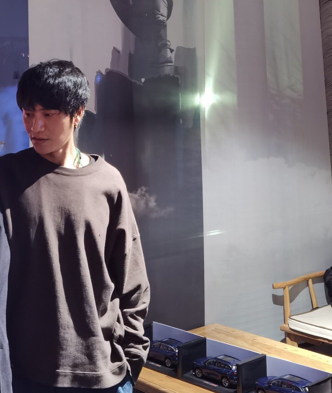 44-year-old Chen Kun grew old all at once! It feels haggard to eat hot ...