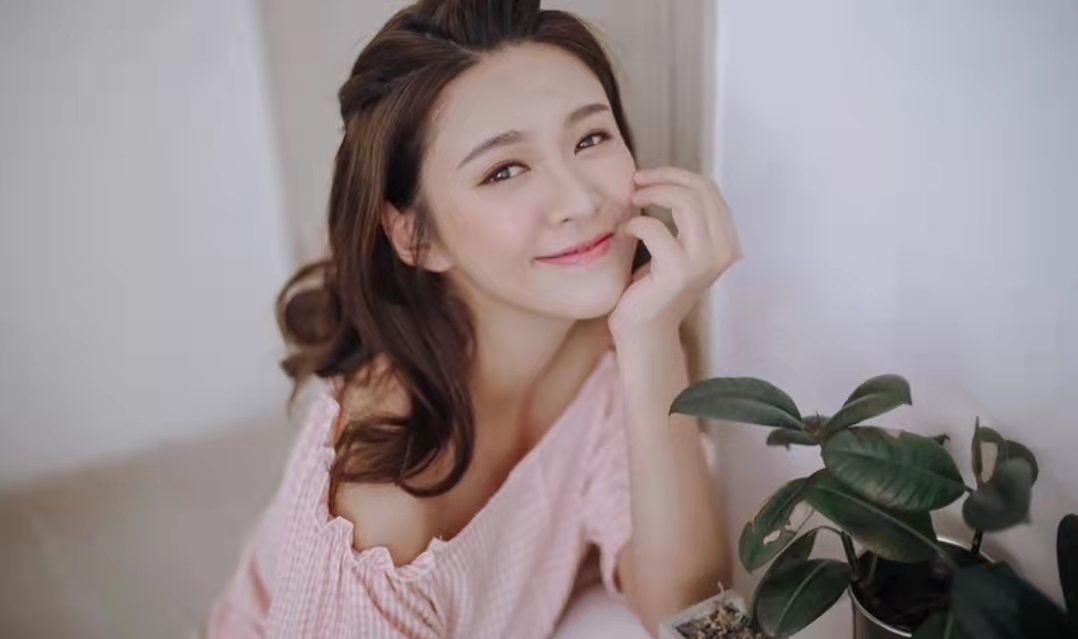 Good things are coming?TVB urges Xiaohua Jiang Jiamin to be celebrated by her boyfriend outside ...