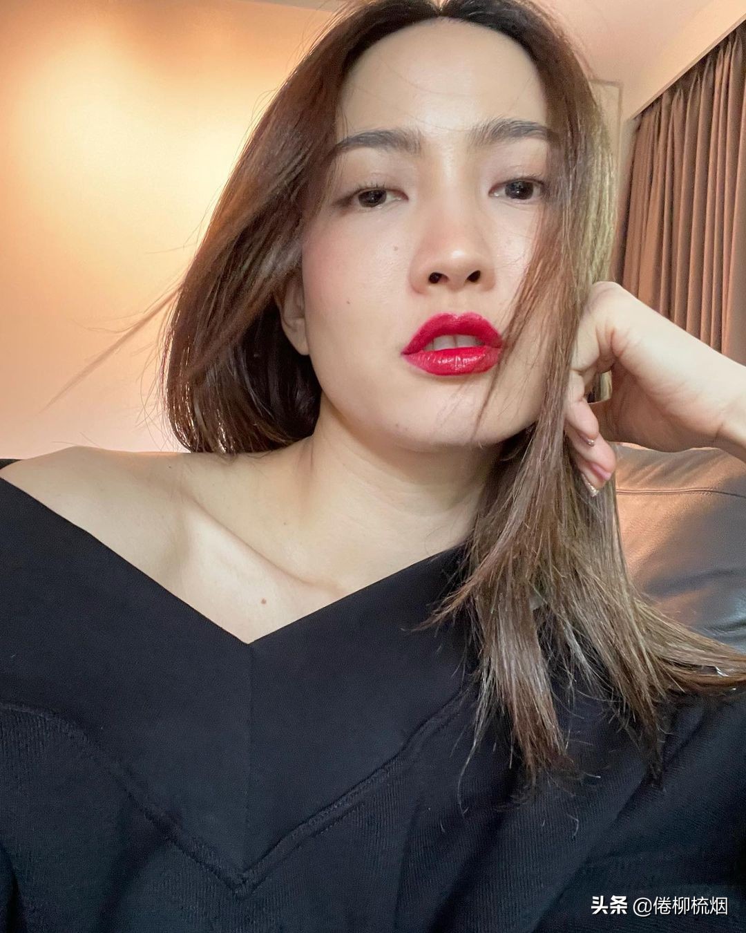 泰星Taew再遭網友非議：明星大都沒有頭腦，小心成為Hiso的玩具 - 資訊咖