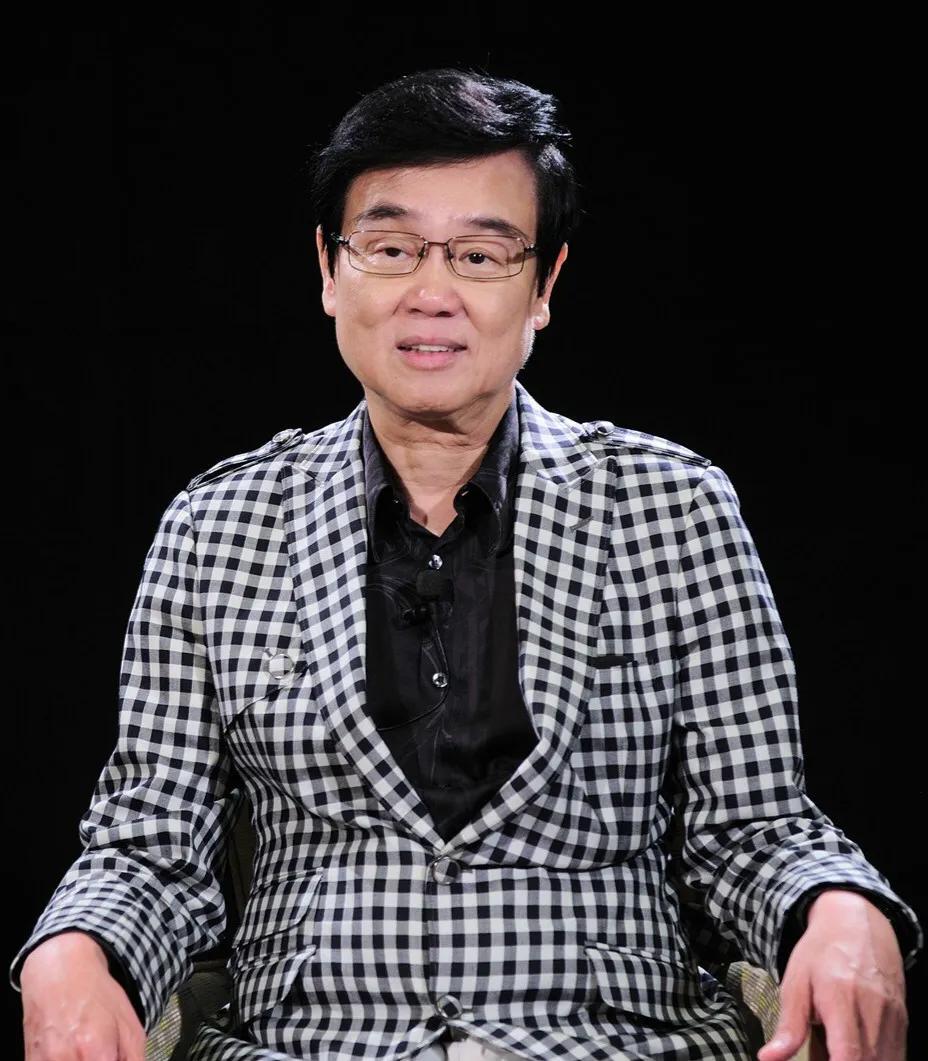 Successful man Huang Baiming: Give up the life of drunken gold and gold ...