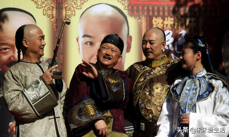 In the history of Heshen, apart from being a corrupt official and a ...