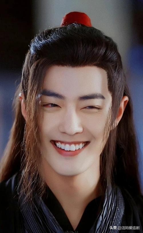 Which one has a strong dragon beard hairstyle, Xiao Zhan is beautiful ...