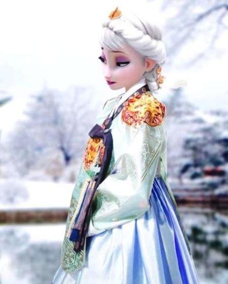 Queen Aisha is changing her clothes again. Hanfu, kimono, hanbok and ...