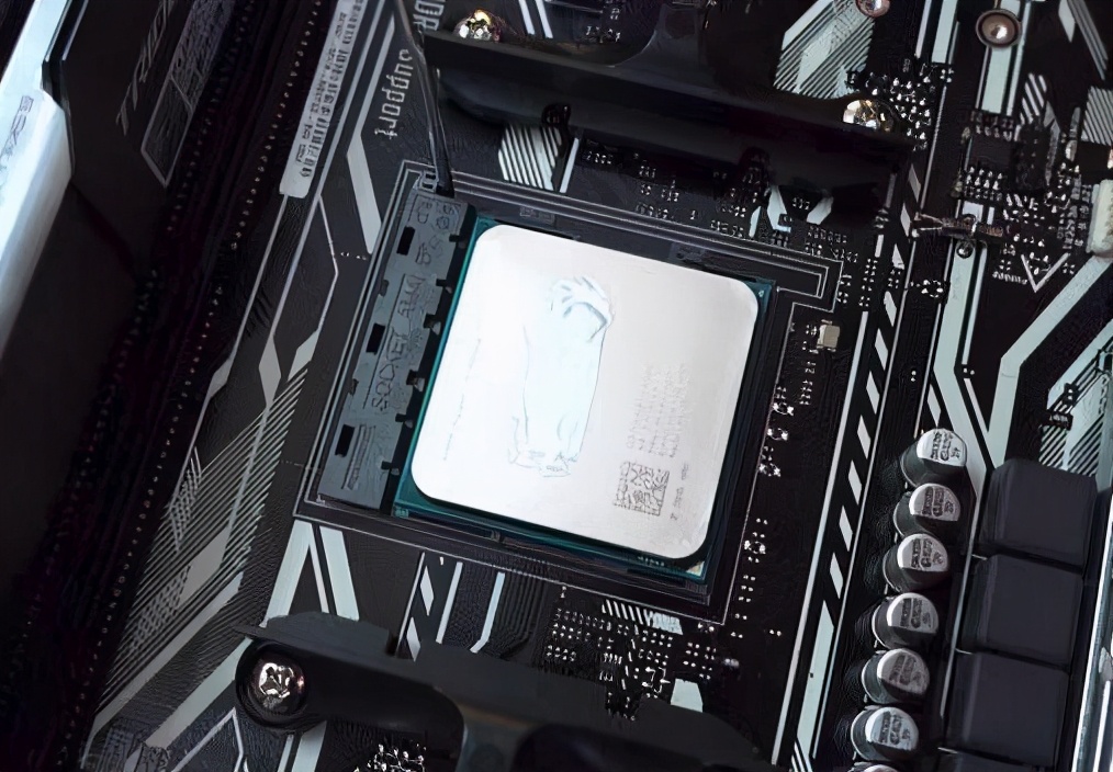 PGA再見，AMD將採用LGA插槽，再也不用擔心CPU被直接拔出來了 - 資訊咖