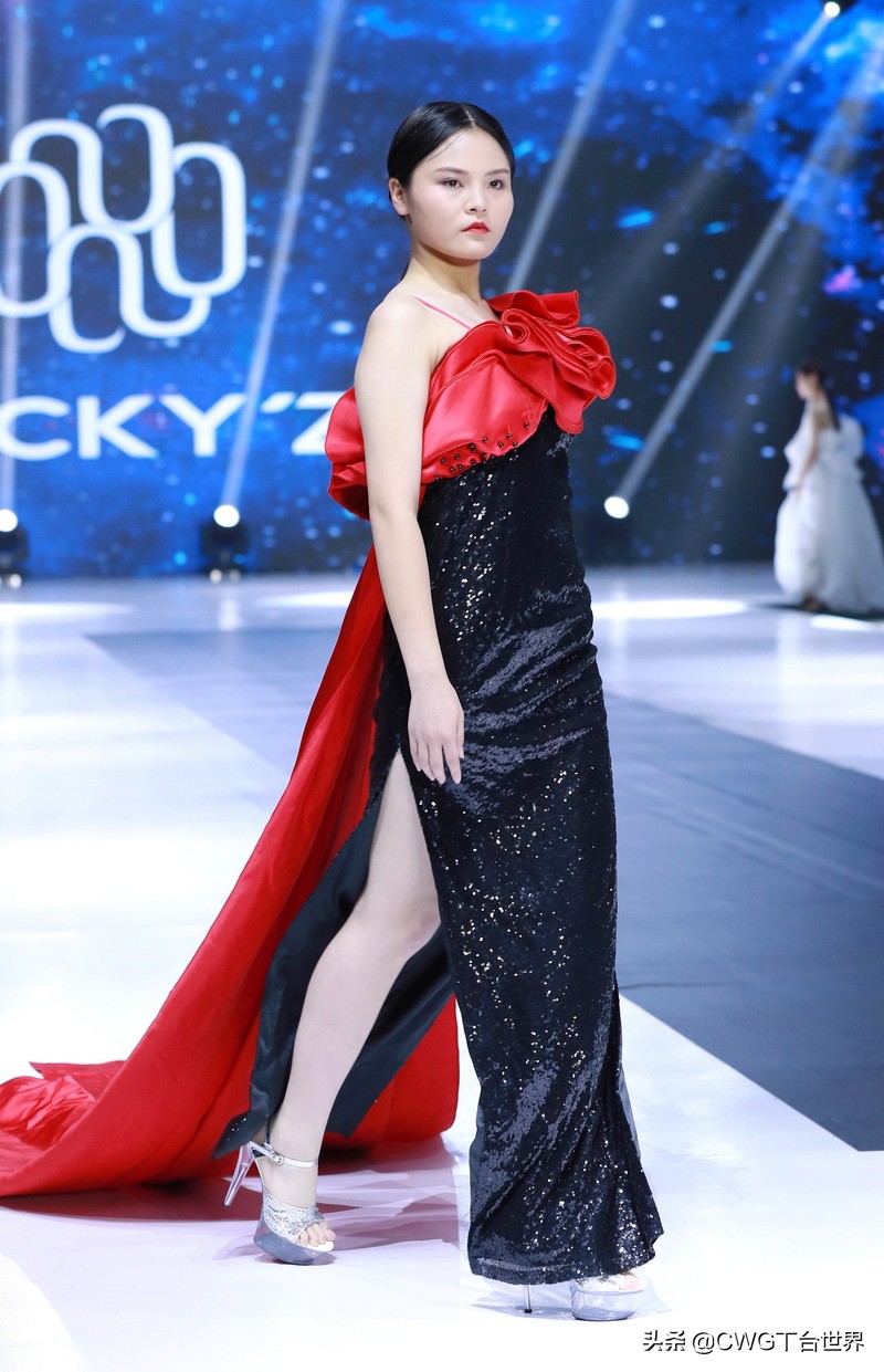 VICKY`Z brand show, one of the high-luxury shows of China Children's ...