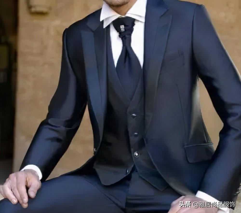 The three most ruined suits - iNEWS