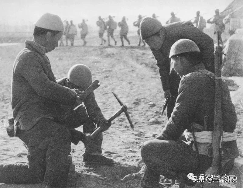 Landmine and its fuze - iNEWS