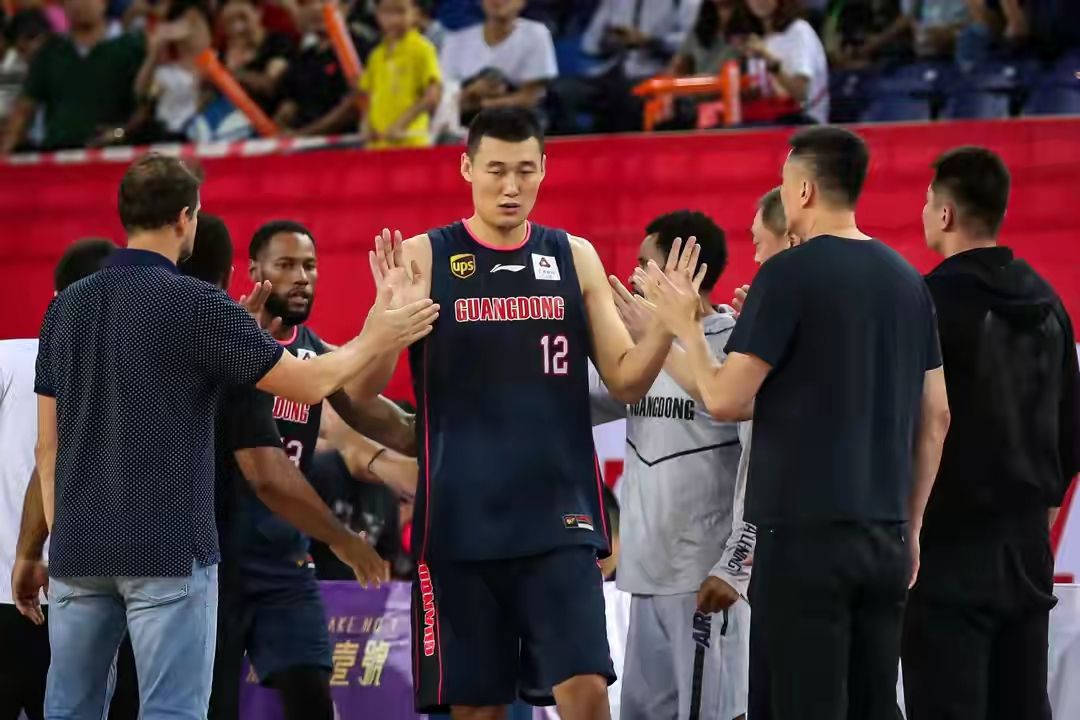 Su Wei, the champion hero - iNEWS