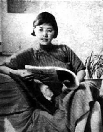The ups and downs of Zhou Enlai's first girlfriend Zhang Ruoming - iNEWS