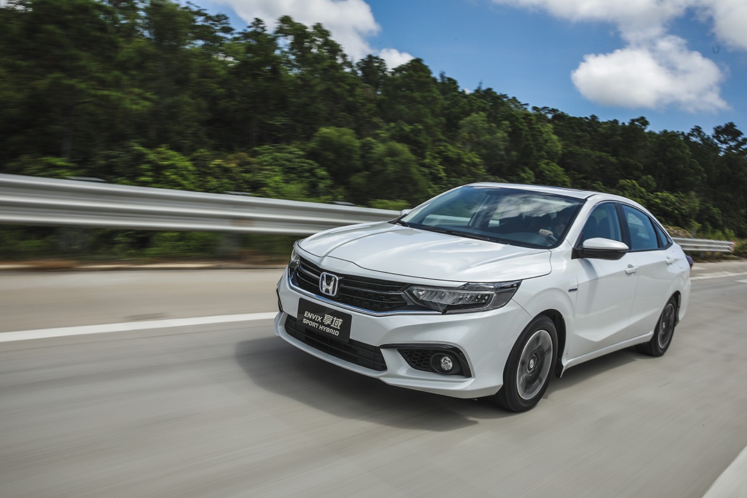 Honda enjoy domain: I have 79,800, equipped with hybrid, wheelbase 2.73 ...