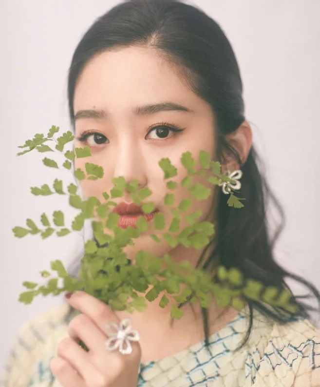 Goddess Yang Caiyu - iMedia