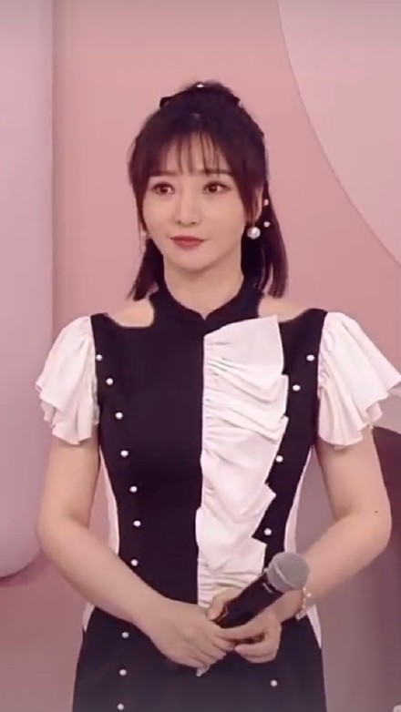 618 Night Beauty Award: Huang Shengyi is the goddess Fan is full, Wang ...