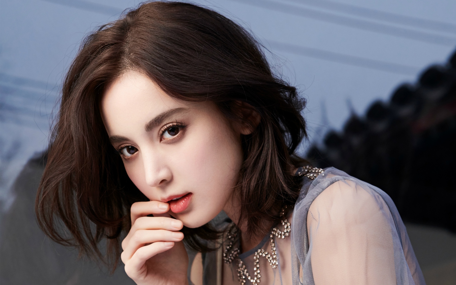 Gu Li Na Zami's hair is out of control - iNEWS