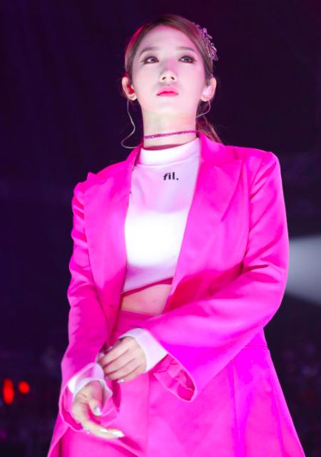 C position of the three major idol girl groups: Long Danni favors Meng ...