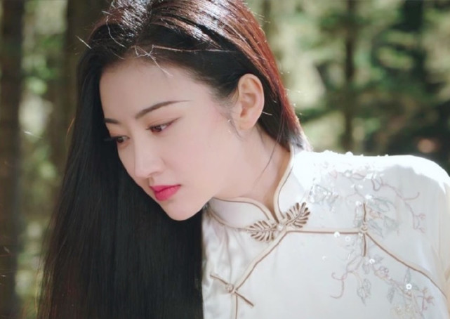 Top 10 most stunning beauties in chinese film history: carman lee ranks ...