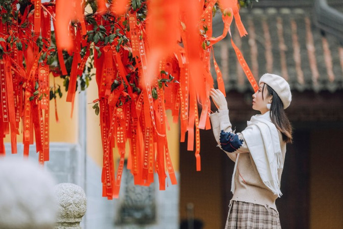 Suzhou Travel Notes: Lingyan, Mountain Temple - iNEWS