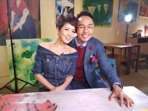 worry!Hong Kong actress Bao Peiru suddenly developed facial paralysis ...