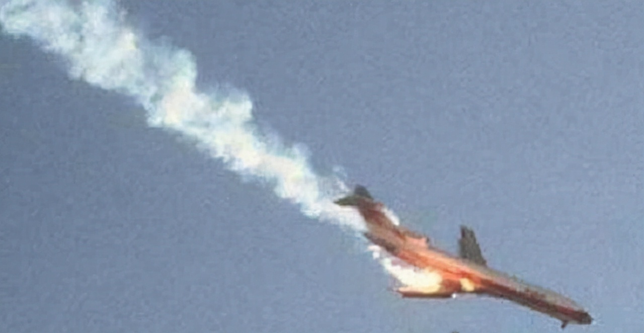 JAL 123 crash: 520 people were killed, just because of the rescue team ...