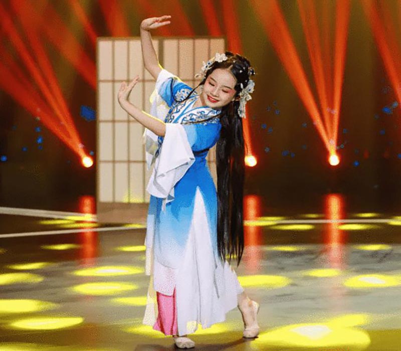 "Sister of the Immortals" Gu Jinling: Dance of classical dance won tens ...