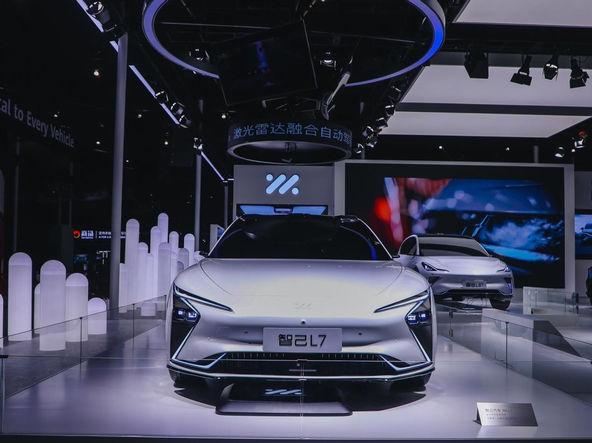 Really "smart" named, Zhiji car builds a new benchmark for smart ...